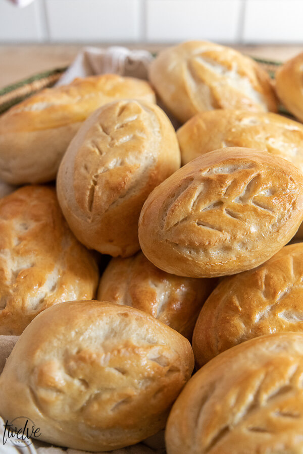 Festive Dinner Rolls with a Cut Leaf Design - Twelve On Main